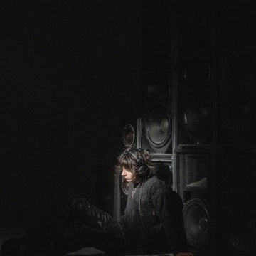 Buisness Ft: G!NTZ by Ry | BandLab