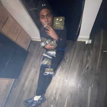 switchblade by JMunna | BandLab