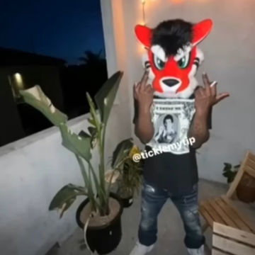 You tweaking by HAPPY DAYS | BandLab