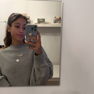 all mine (ft. kroy) by 𝓪𝓵𝓮𝔂𝓪𝓳𝓪𝔂 | BandLab