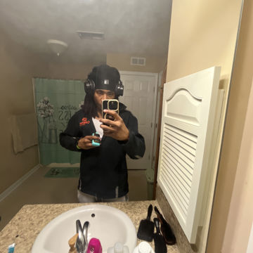 Im Batman Hoe ! by shanny! | BandLab
