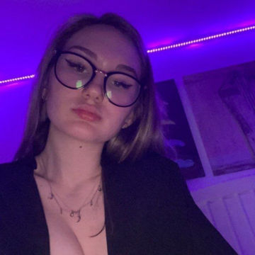 Serena Downey (@riley_roscato) • BandLab - Make Music Online