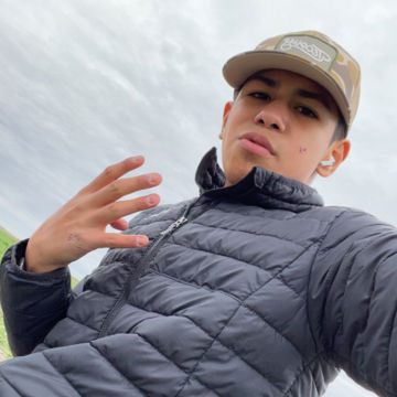 Jonah Rodriguez (@ihearthugeboobies) • BandLab - Make Music Online