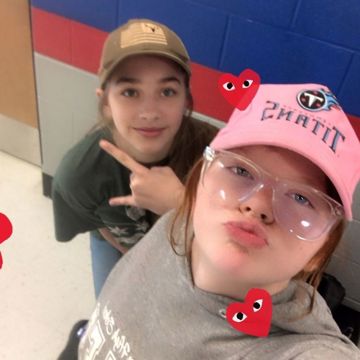 the one and only kaylee $ (@your_bea_kaylee_2008) • BandLab - Make ...