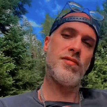 Créateur Divin (@julien_simard) • BandLab - Make Music Online