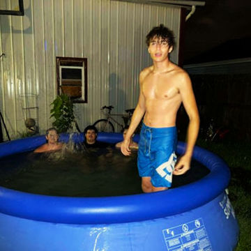 Back of The Trap by pdot333 | BandLab