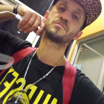 Darrell Huff (@thegameboy101) • BandLab - Make Music Online