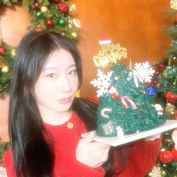 A post by Yerin٭* | BandLab